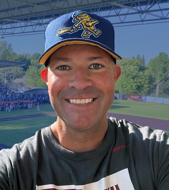 Former UW Coach Elliott Cribby named head coach of DubSea Fishsticks ...